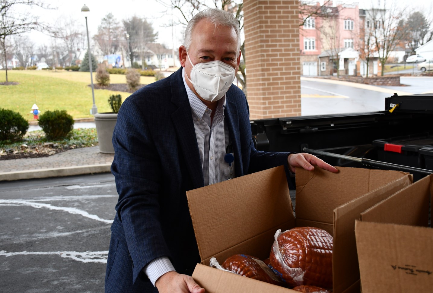 Chaplain David Bennett Makes a Special Delivery - Morningstar Living
